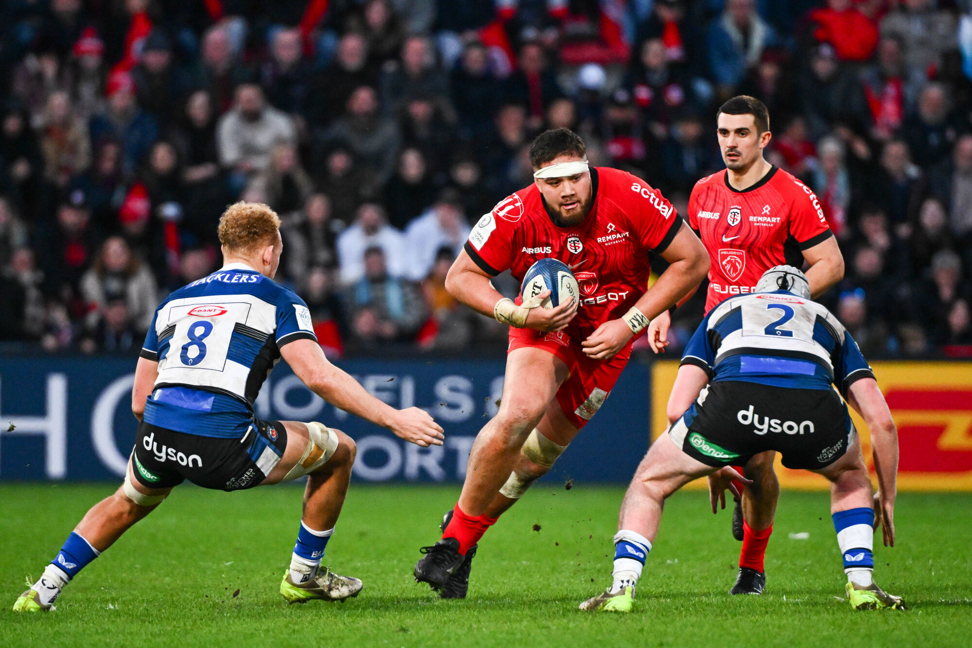 Emmanuel Meafou : Un "Crunch" pour prouver et s'imposer - Branchez Rugby